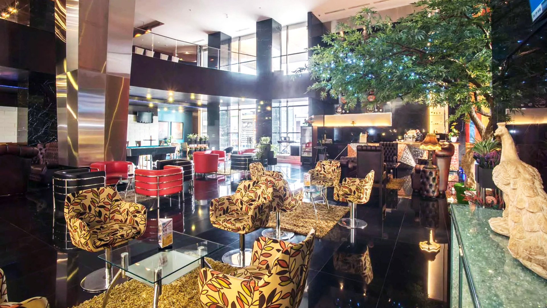 Times Square Bar & Lounge - Merlynn Park Hotel Jakarta